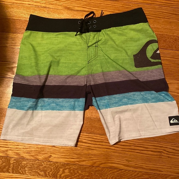 Quiksilver | Swim | Mens Quicksilver Bathing Suit Size 34 | Poshmark